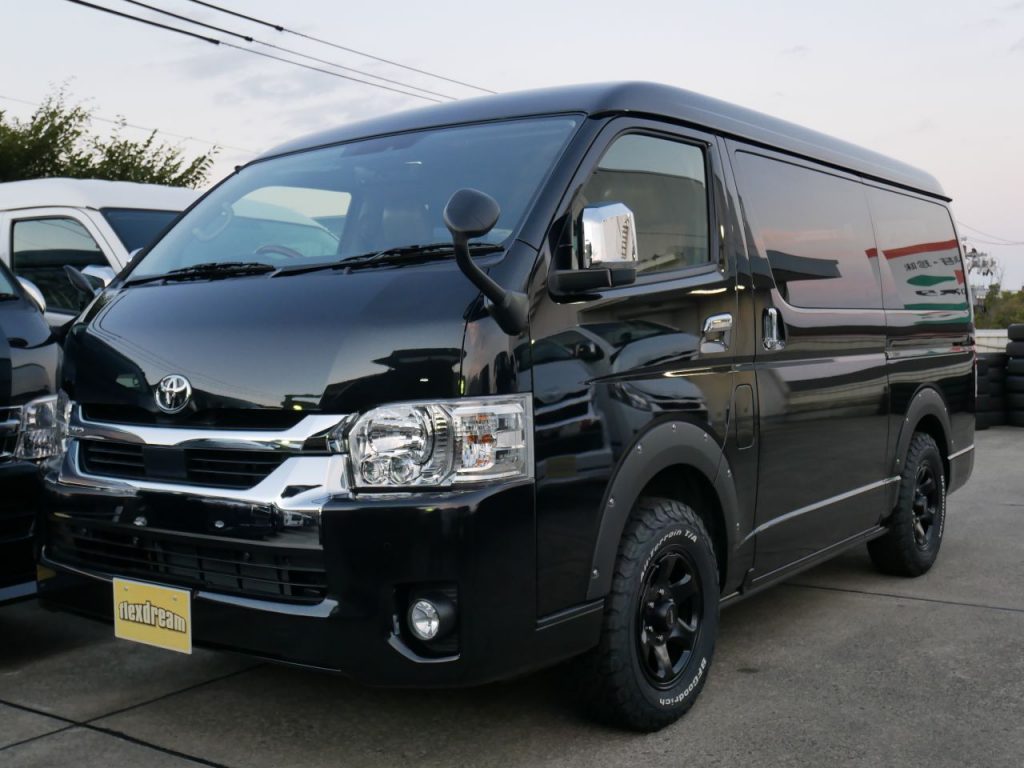 大人気の内装カスタムFD-BOX3：3列シート車中泊仕様｜ハイエース専門店の車中泊・アウトドアビークル｜flexdream blog