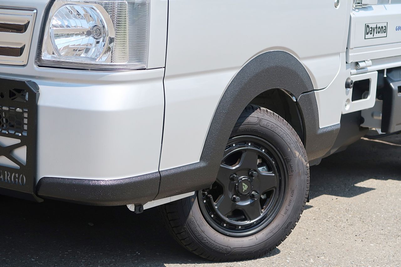 ⚡軽トラ スーパーキャリーの本気で遊べるスタイリッシュカスタムのご紹介⚡｜LINE-X 自動車部門 公式ブログ｜flexdream blog