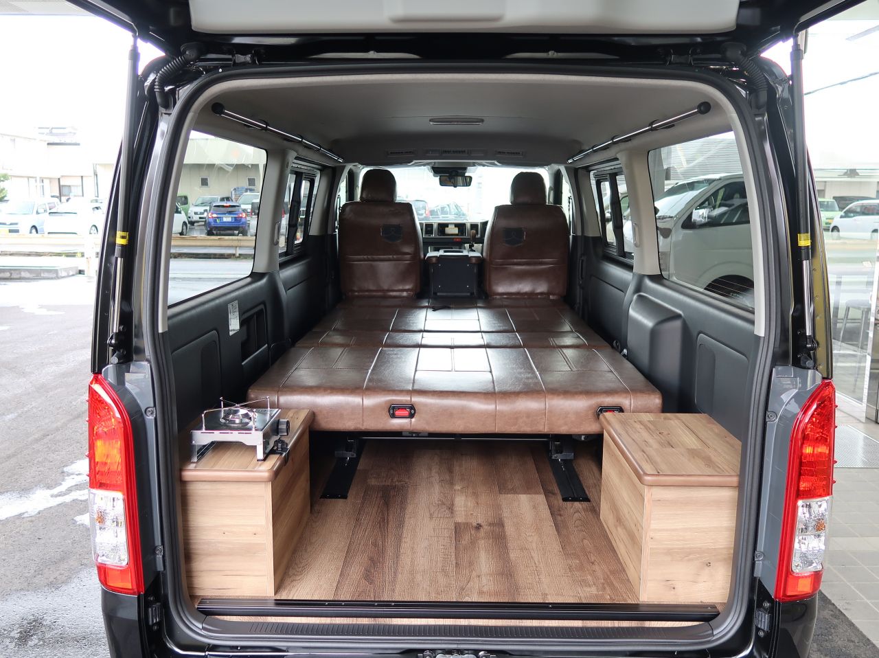 ランクル、ハイエース、USトヨタ専門店：フレックス・ドリーム 店舗ブログサイト｜ » flexdream ハイエース三郷店 FD-BOX5camping 入庫しました！！flexdream blog