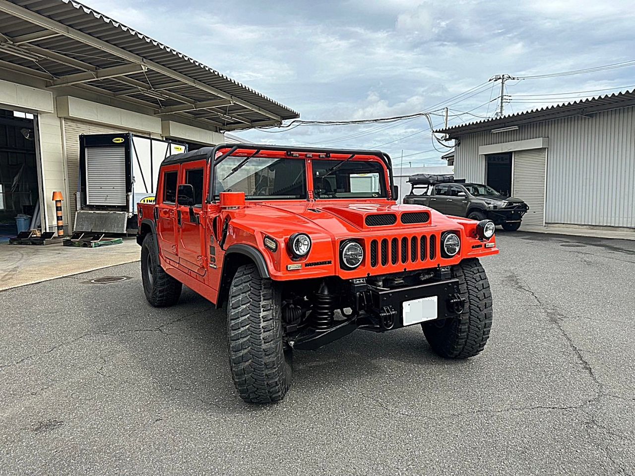 HUMMER H1荷台LINE-X施工のご紹介♪｜LINE-X 自動車部門 公式ブログ｜flexdream blog